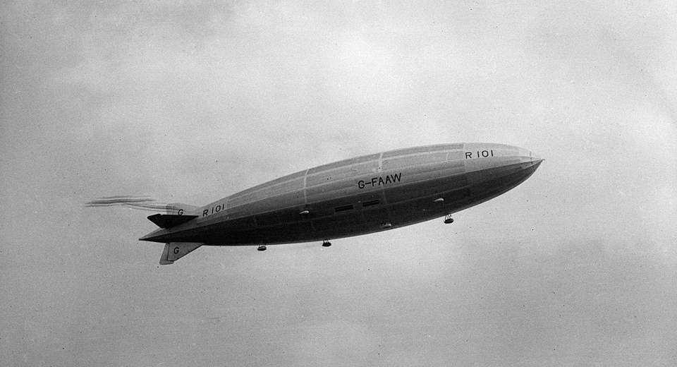 ‘Above and beyond’ maritime history: airships | Royal Museums Greenwich ...