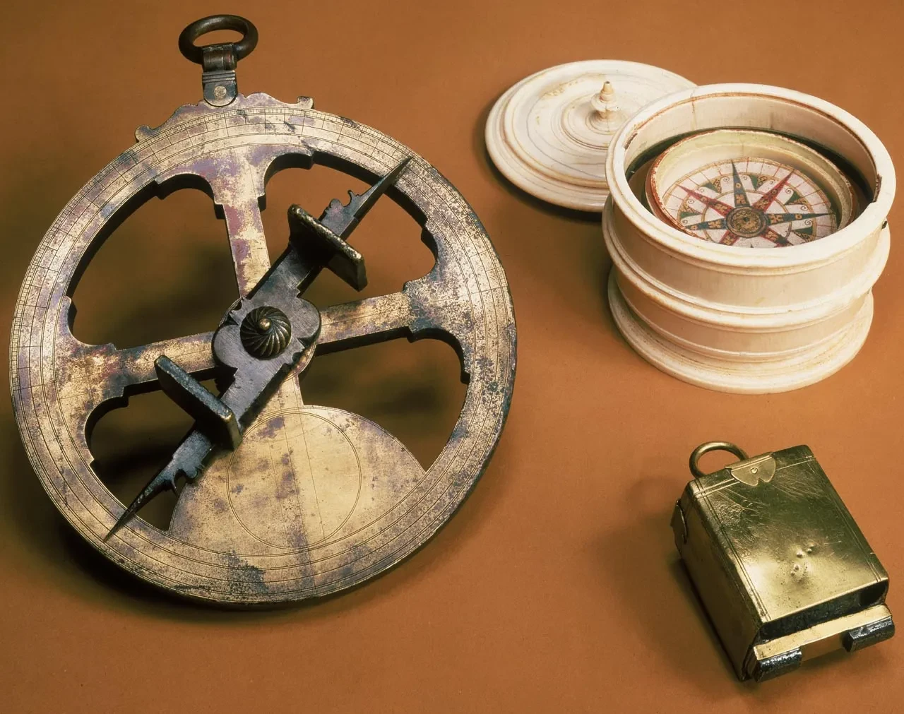 What is a mariner's astrolabe? | Royal Museums Greenwich